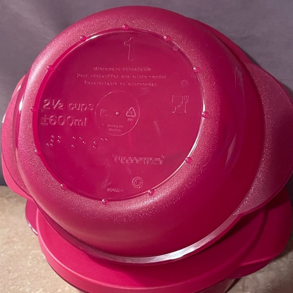 Tupperware | Kitchen | Tupperware Microwaveable Vent And Serve ...
